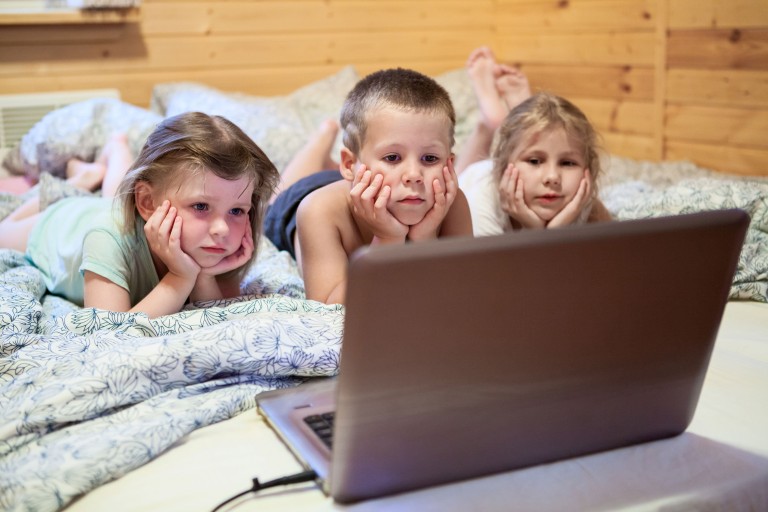 How To Protect Your Kids From Overuse Of Technology