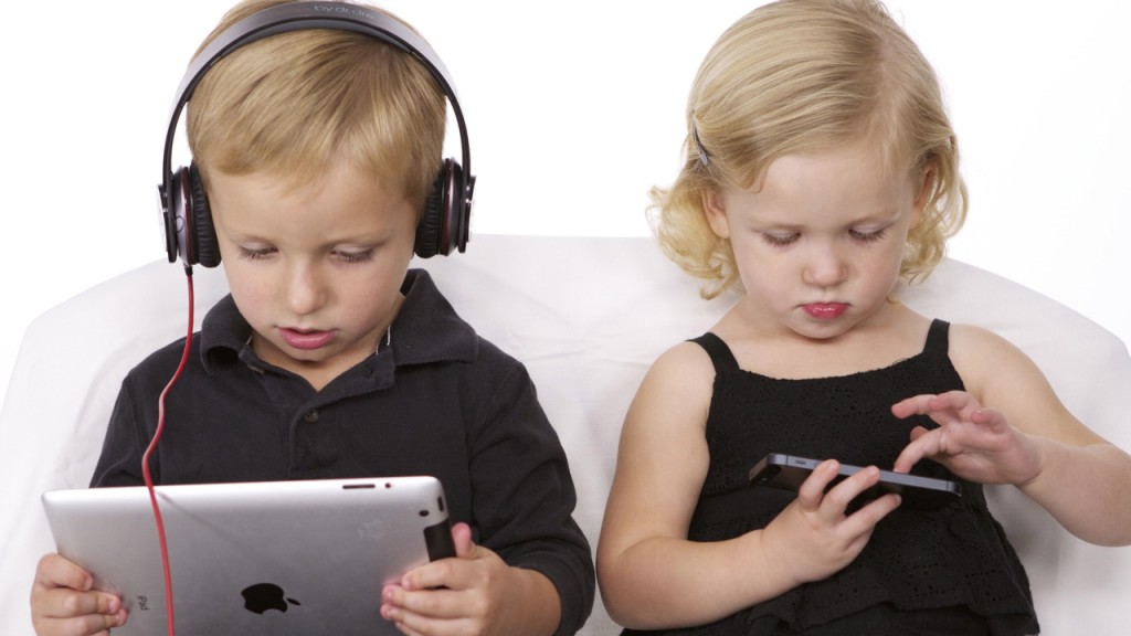 How To Protect Your Kids From Overuse Of Technology