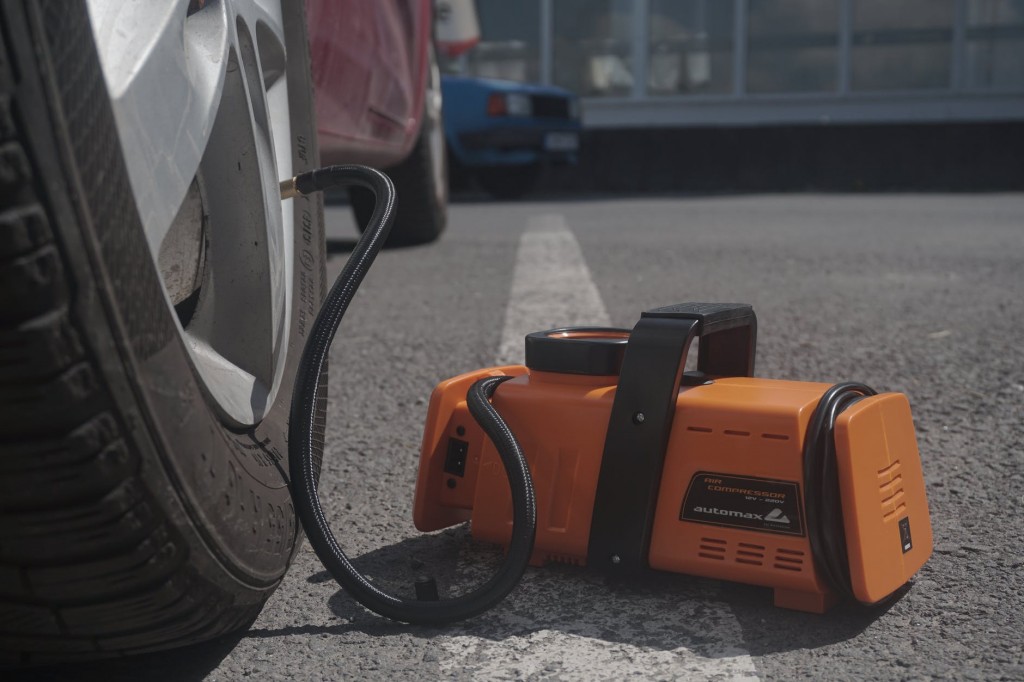 14 Best Portable Air Compressor For Cars