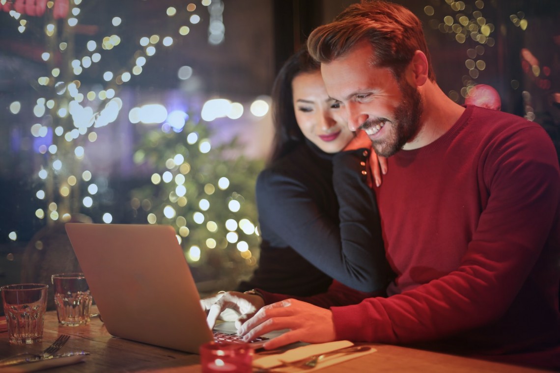 Top 7 Ways To Boost Employee Morale In A Remote Setting