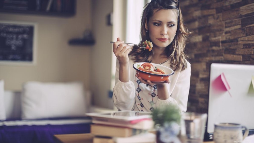 Top Things To Relax During The Lunch Break In A Home Office