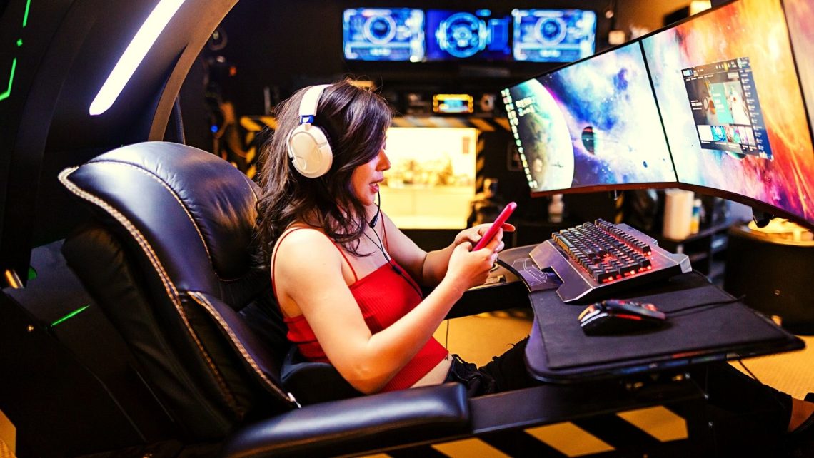 How To Play League Of Legends: The Essential Guide