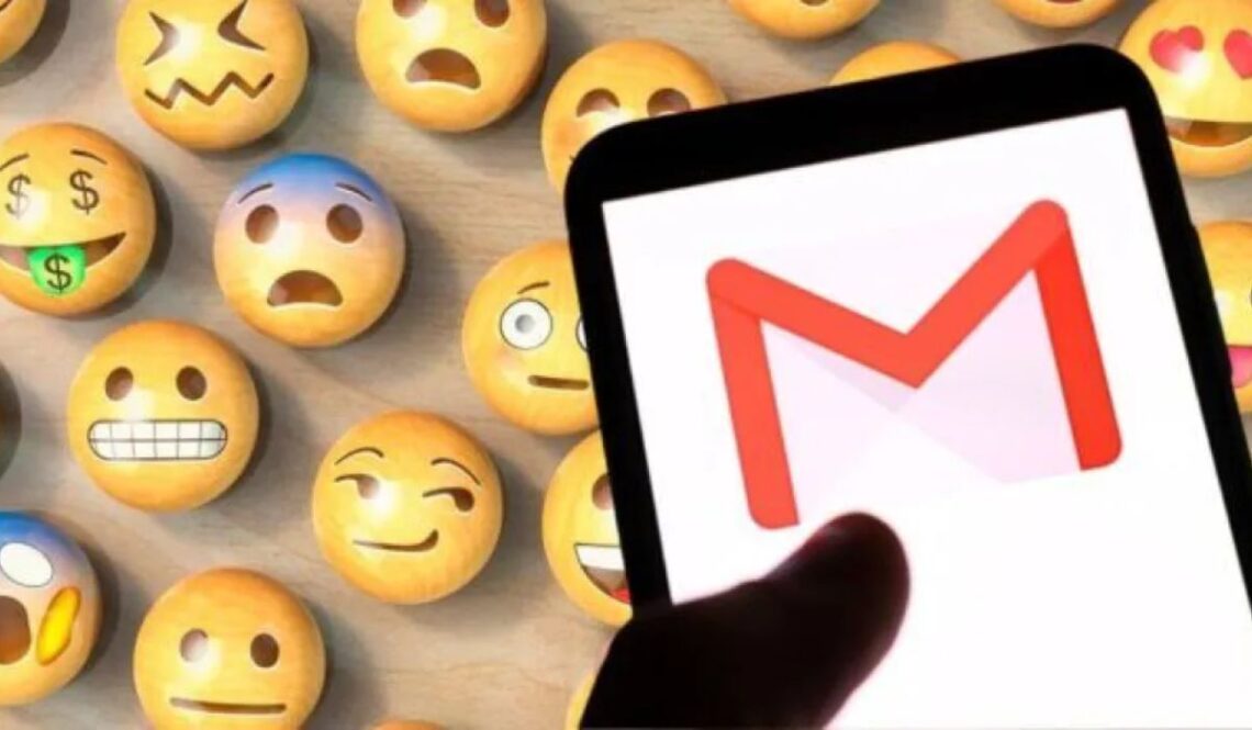 How To Add Emoji Reactions in Gmail: Google's Latest Update