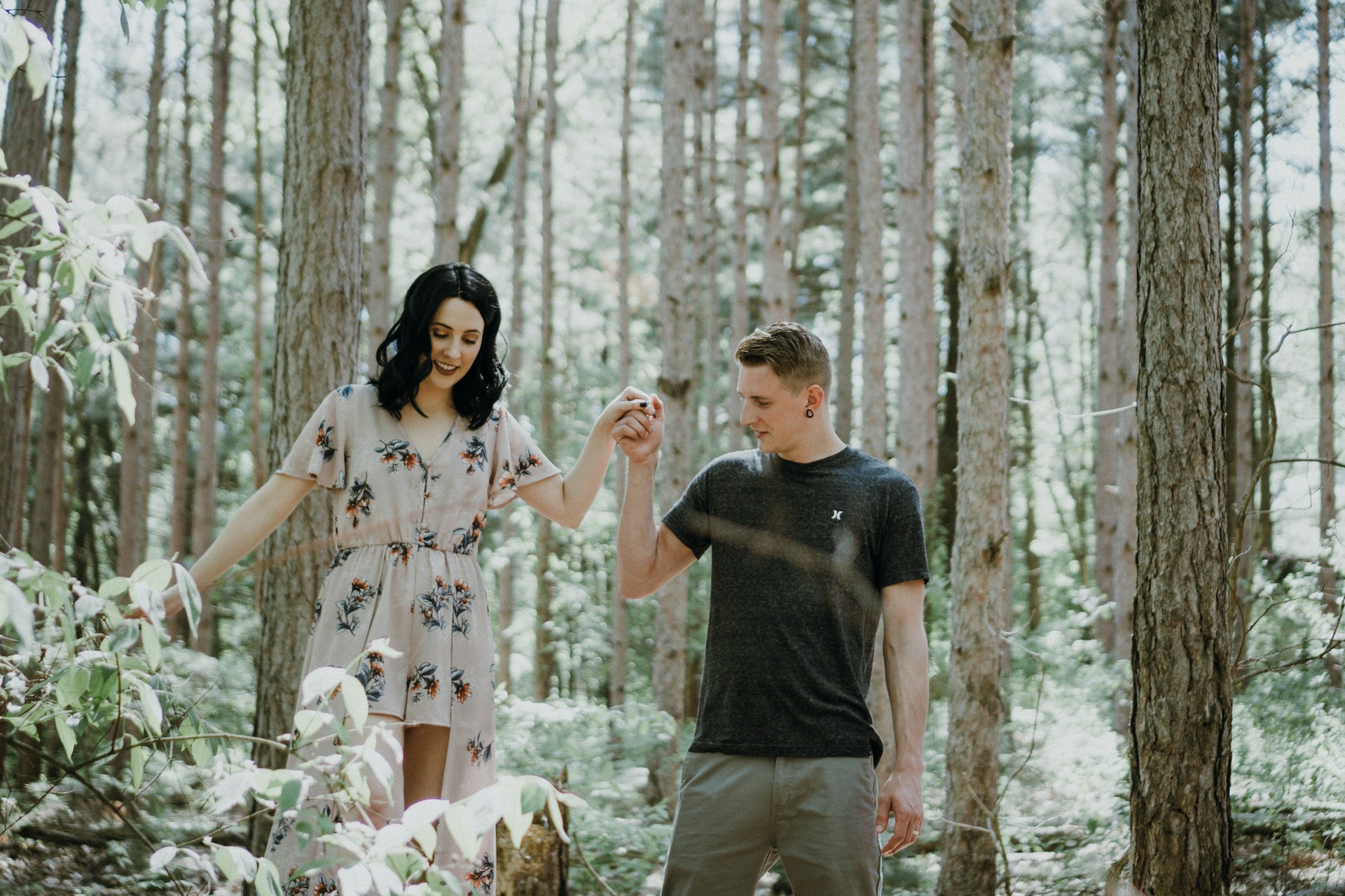 How To Actually Enjoy Your First Date (No Awkwardness Needed)